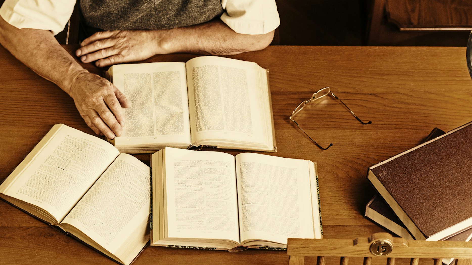 A Simple Formula for Effective Preaching | Desiring God