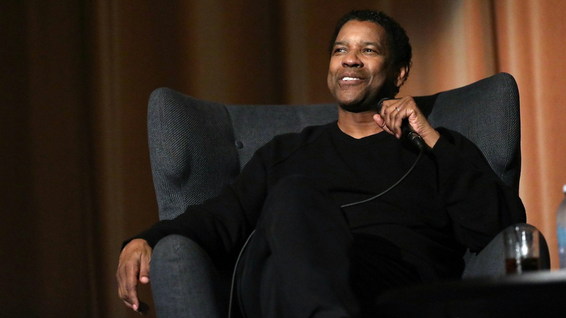 Denzel: Your Phone Is Changing You | Desiring God