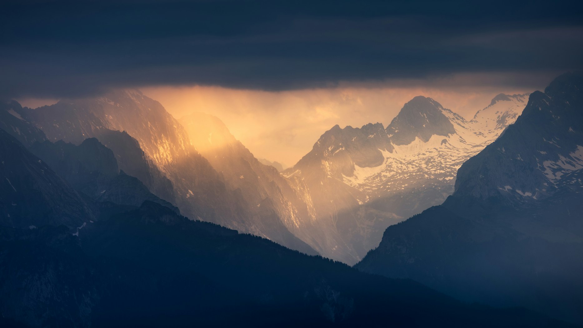 His Majesty Lifts the Lowly: The Attractive Force of God’s Mercy ...
