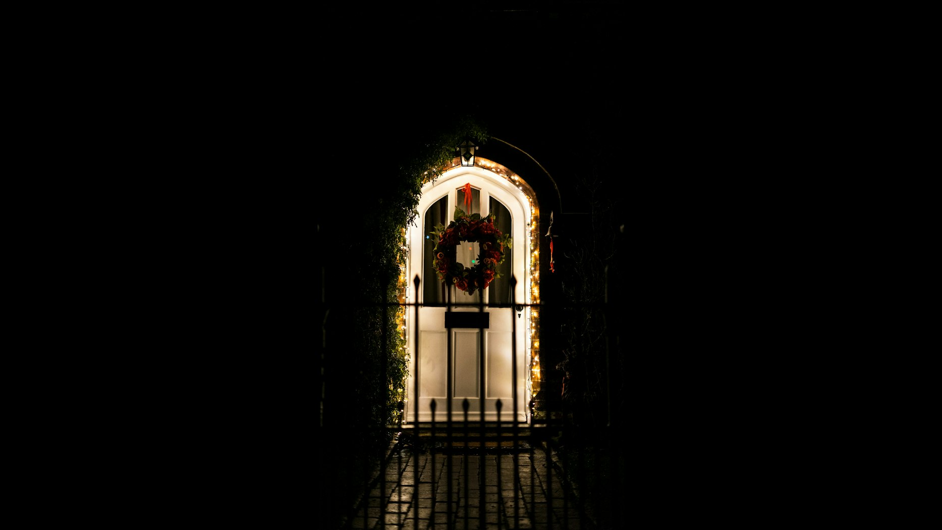 Jesus Showed Up: The In-Person Visit of the Incarnation | Desiring God
