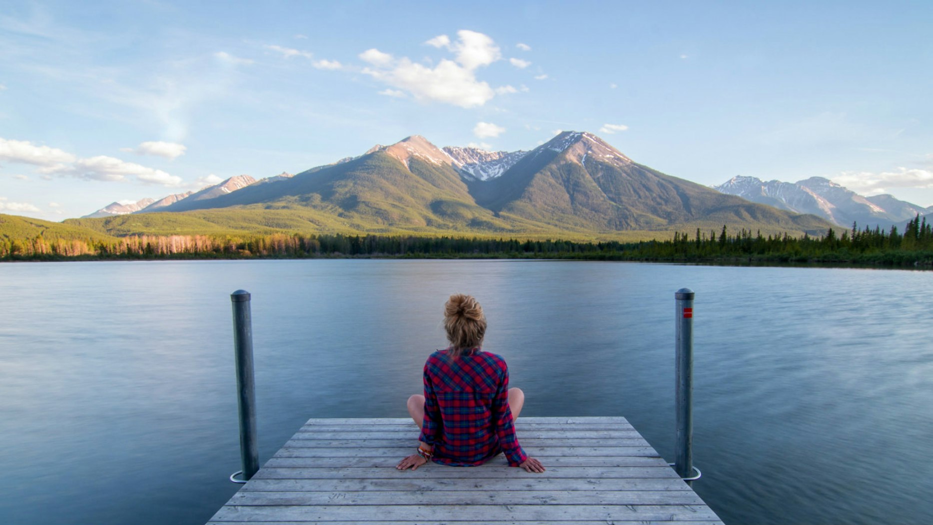 The Beauty and Behavior of a Godly Woman | Desiring God